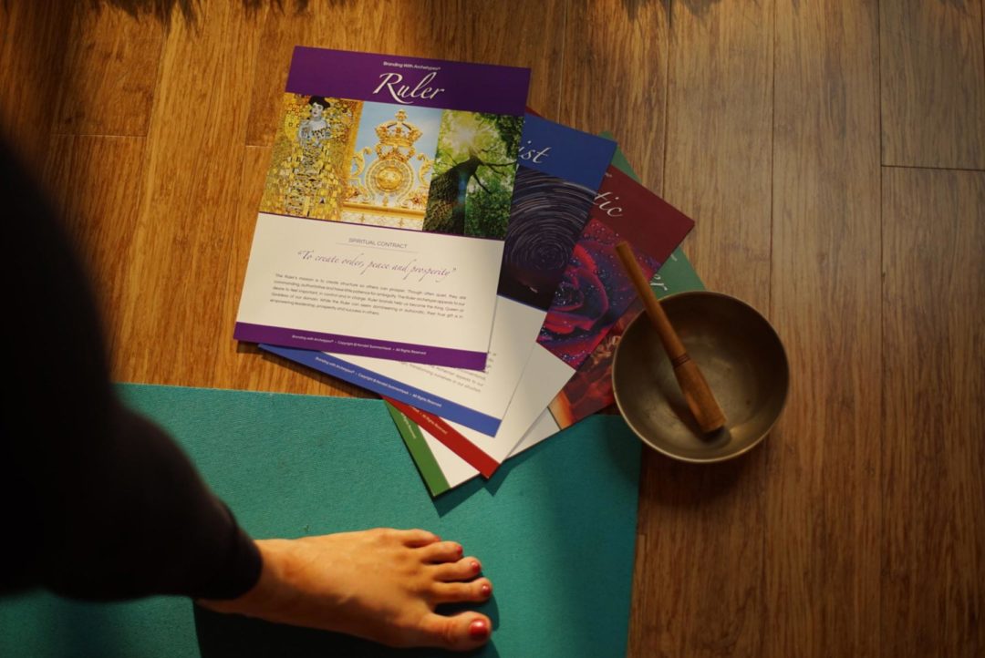 How To Find Your Yoga Niche (And Make $5K/mo)