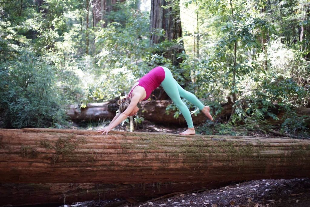 Earthing Yoga 101: 6 Poses To Connect With The Earth (Root Chakra ...